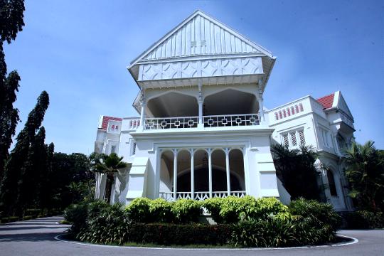 Carcosa Seri Negara gets a makeover for special Merdeka exhibition ...