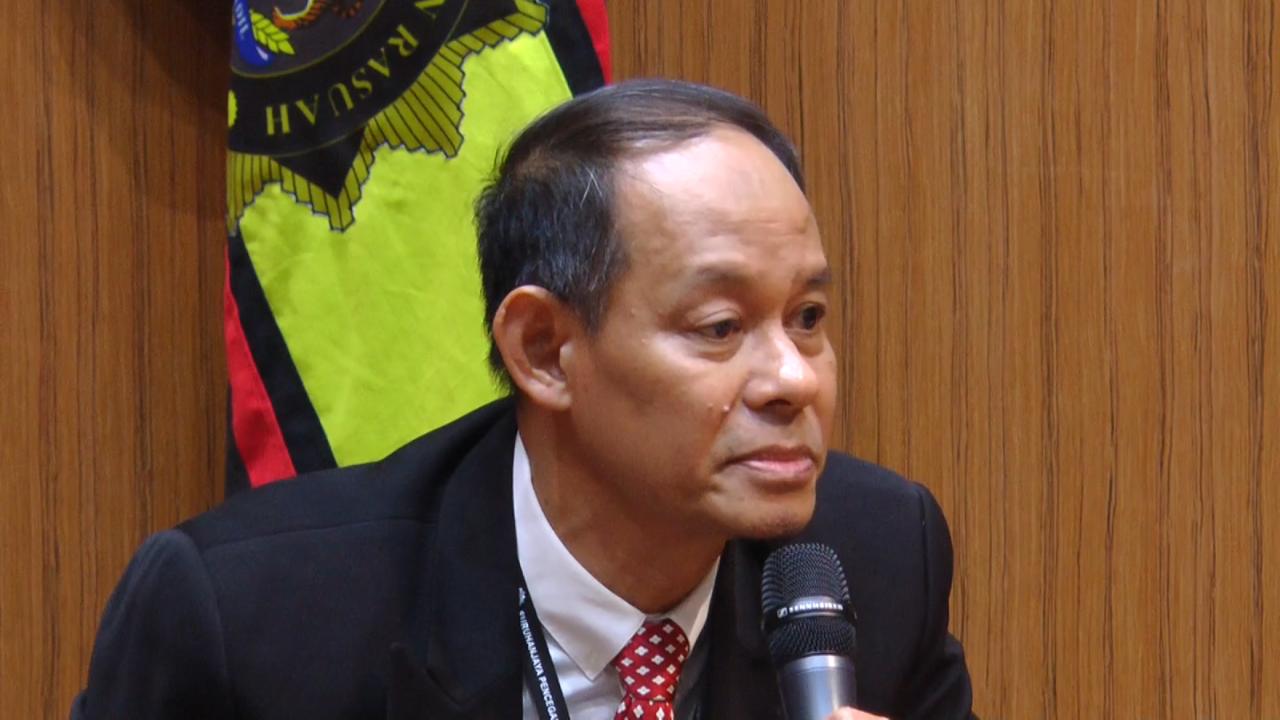 1MDB probe: Shukri labels ex-MACC chief Dzulkifli a traitor | TheStarTV.com