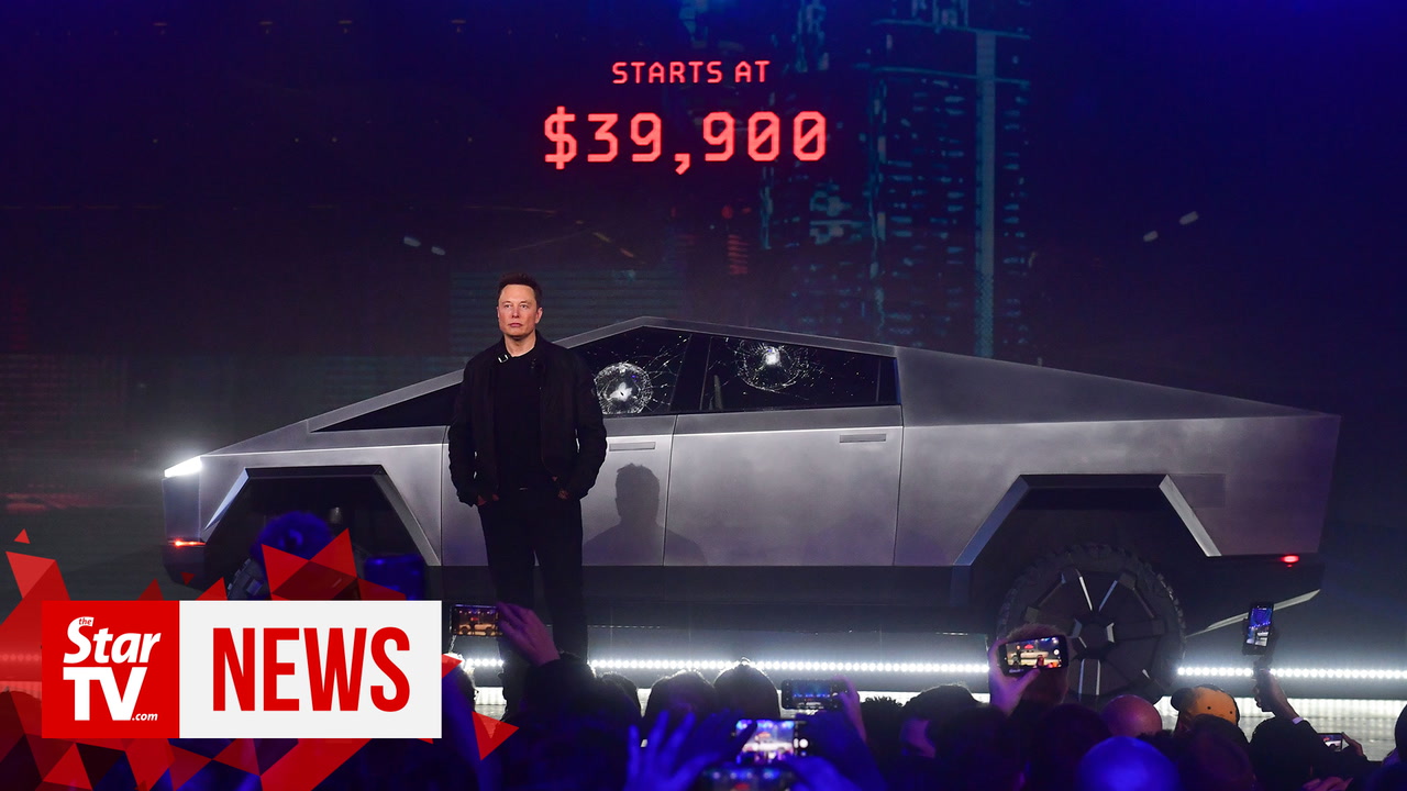 Watch Tesla Cybertruck’s ‘unbreakable’ glass mishap | TheStarTV.com