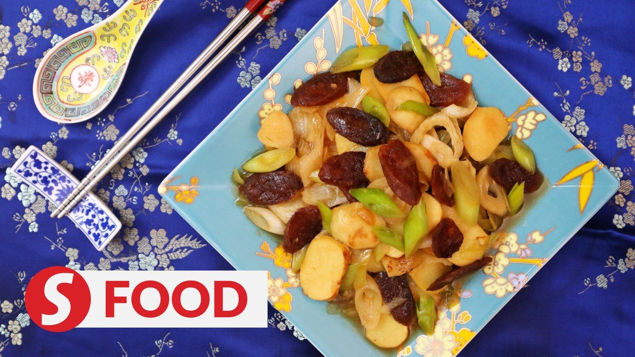 Retro Recipe: Arrowroot & leeks stir-fry with Chinese sausages ...
