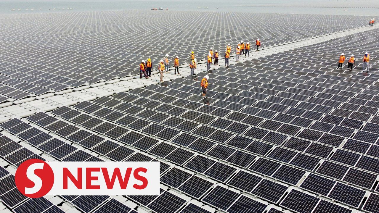 Thailand builds a massive floating hydro-solar farm | TheStarTV.com