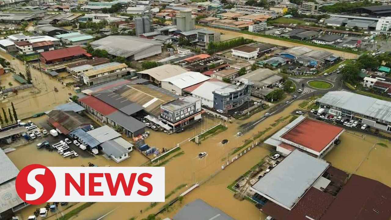 Parts of west coast Sabah hit by floods, 65 villages inundated ...
