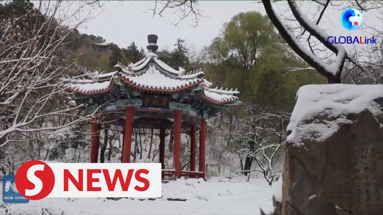 Snow-covered parks in Beijing offers picturesque scenery | TheStarTV.com
