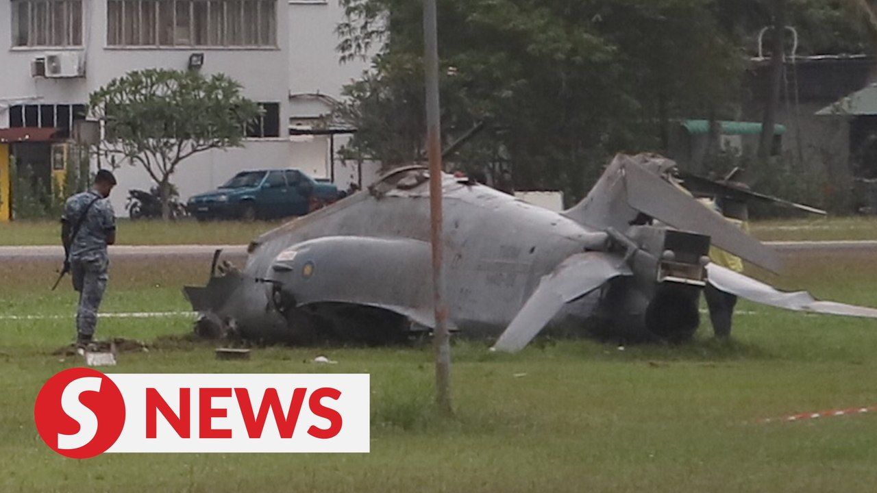 Armed Forces, RMAF chiefs should determine whether to ground Hawk 108 ...