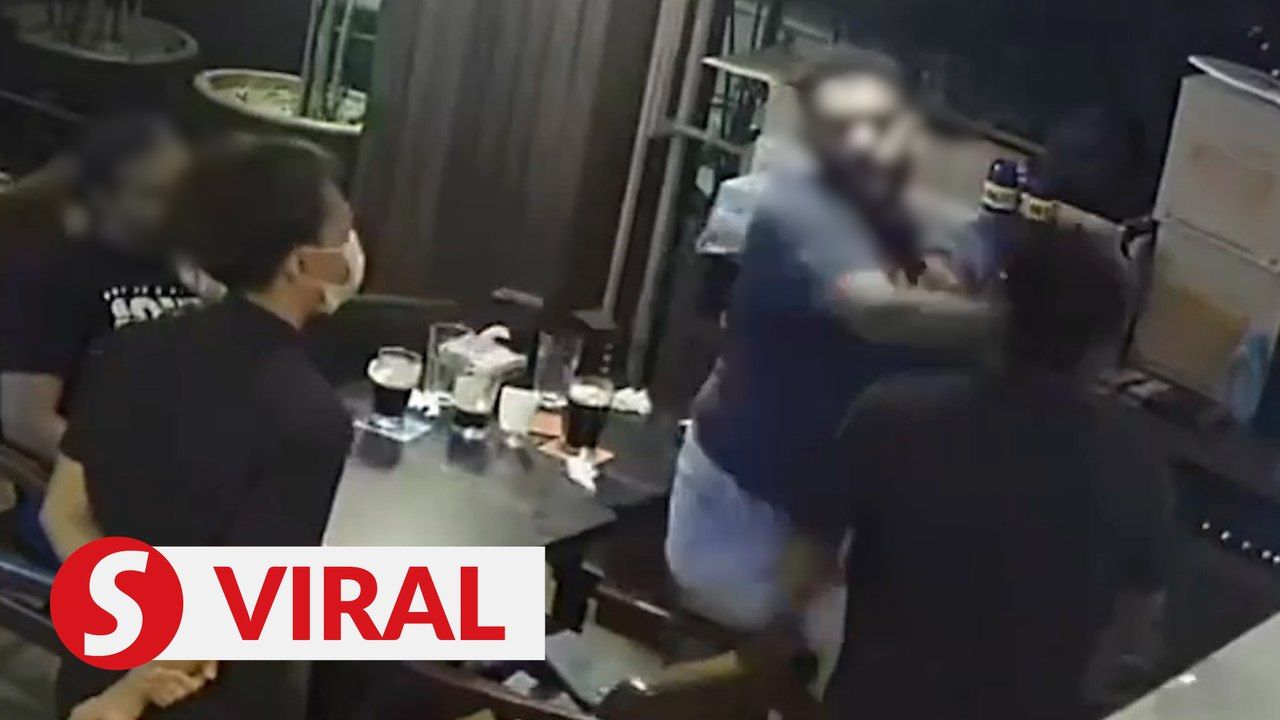 Drunk customer slaps restaurant worker for refusing to change the music ...