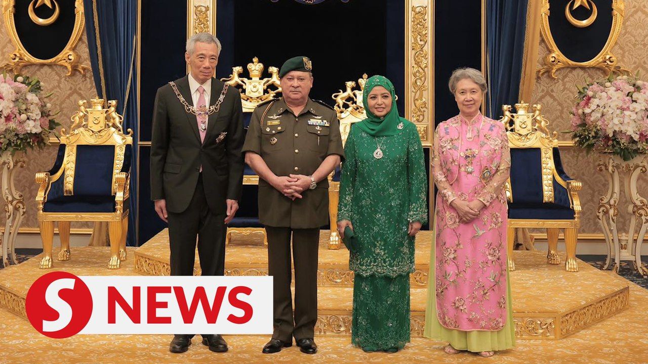 Johor Ruler bestows highest state honour on S'pore PM Lee | TheStarTV.com