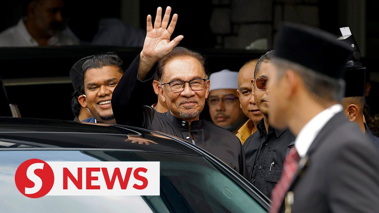 PM10: Anwar heads to Istana Negara for swearing-in ceremony | TheStarTV.com