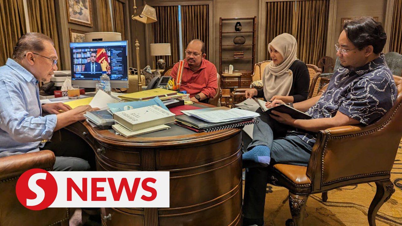 Anwar resumes duty after given clean bill of health from IJN ...