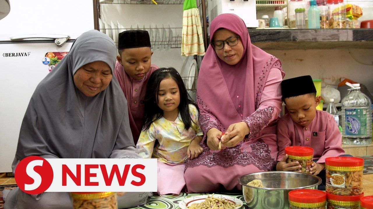 Kuih gunting: A hereditary family recipe | TheStarTV.com