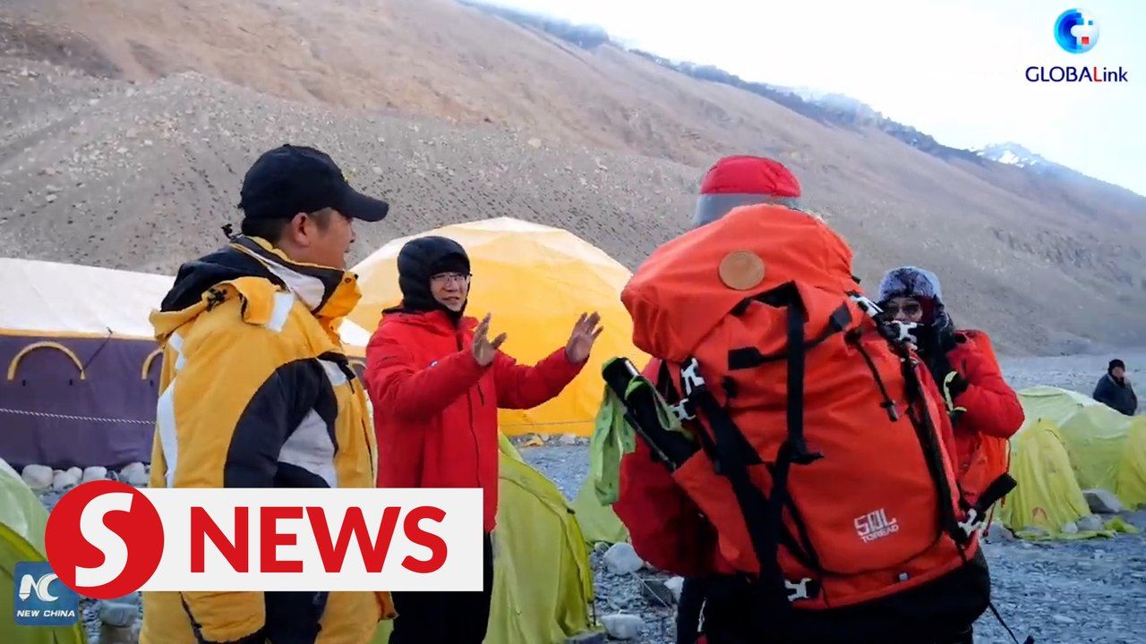 70 years after man's 1st summit, Chinese expedition makes way to world ...