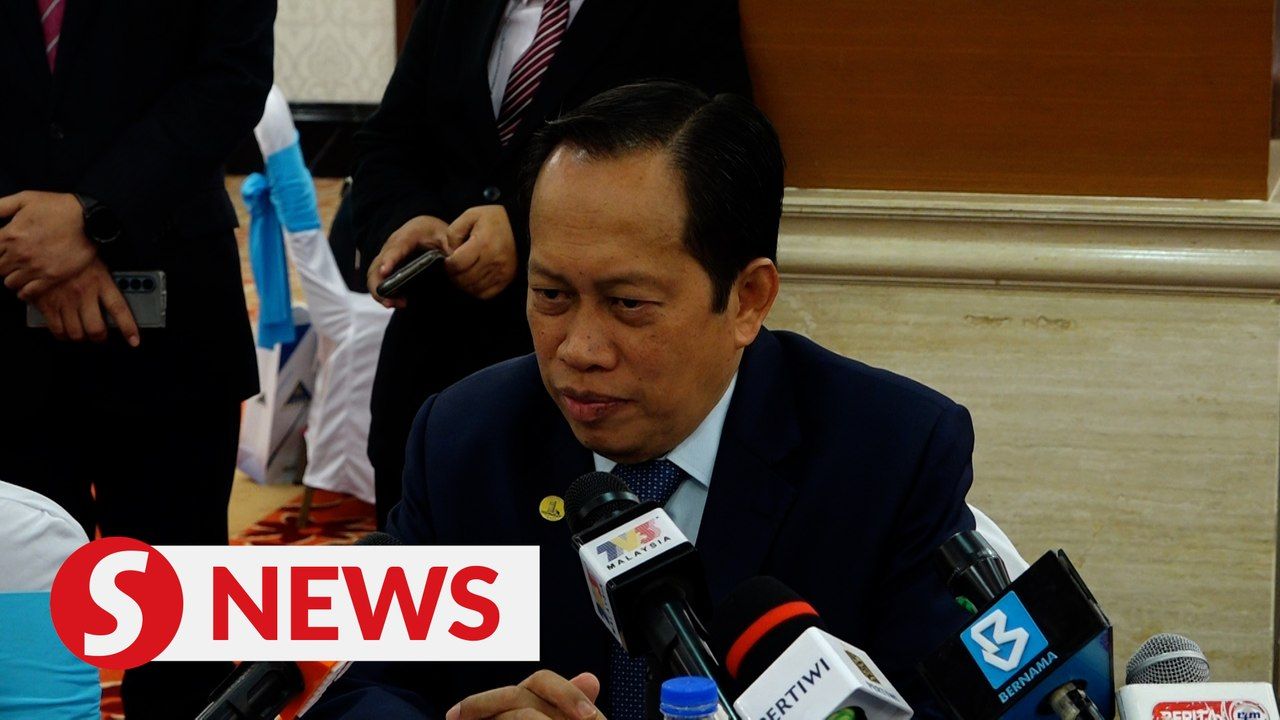 Govt close to finalising targeted subsidy delivery mechanism, says Ahmad Maslan | TheStarTV.com