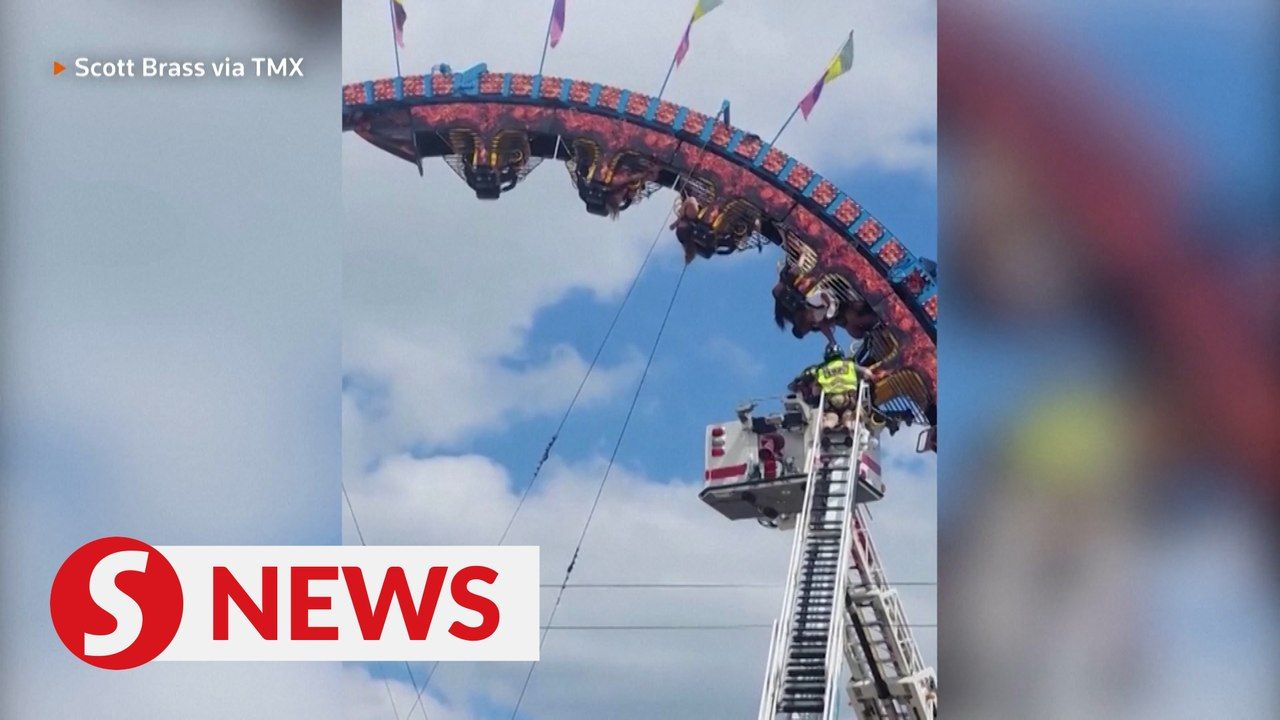 Rollercoaster riders stuck upside down for hours | TheStarTV.com