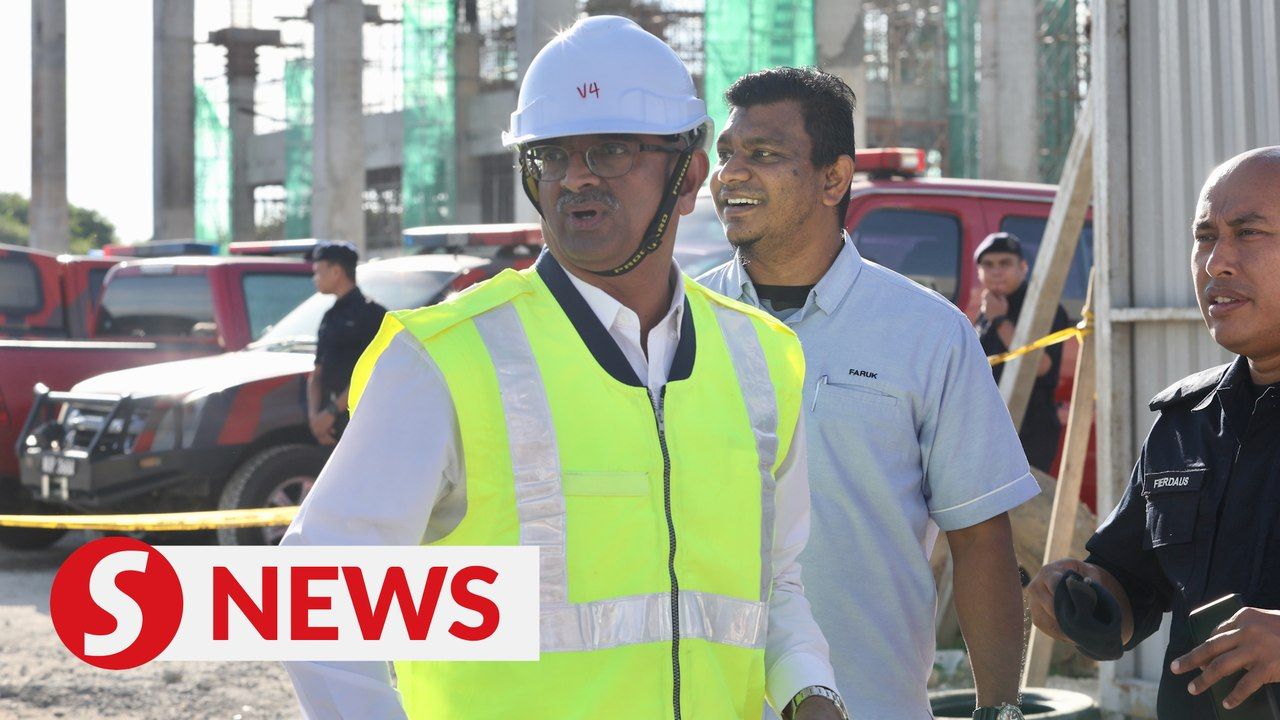 Penang warehouse collapse: Stop work order issued, council denies ...