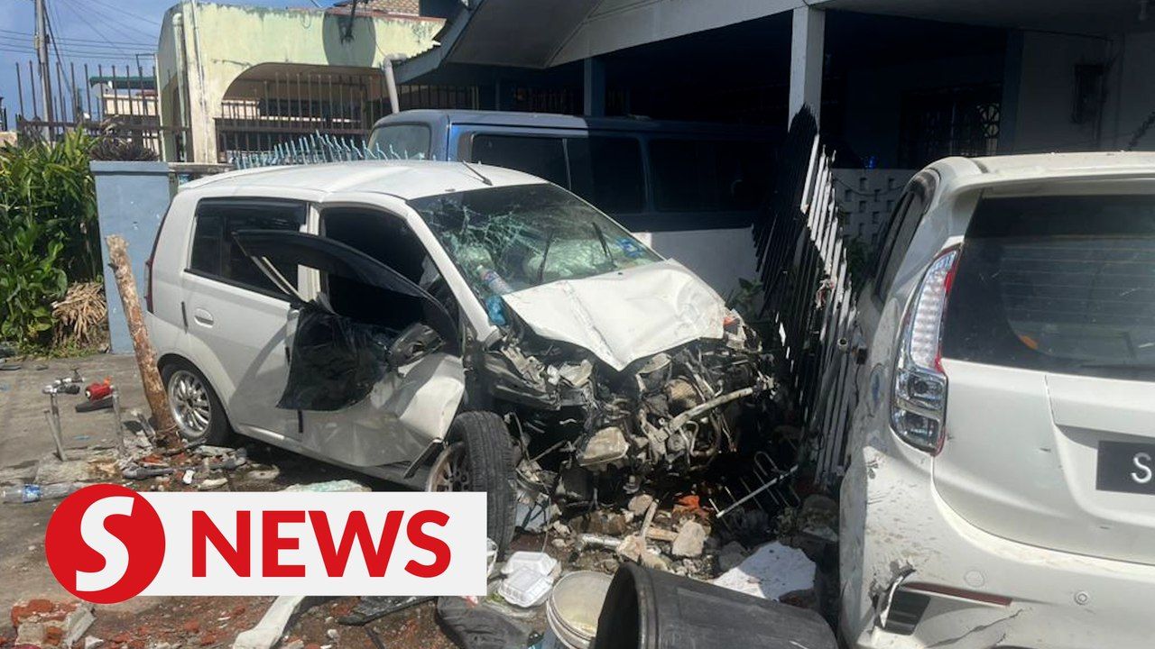 Elderly woman dies after ramming car into gate of Lahad Datu house ...