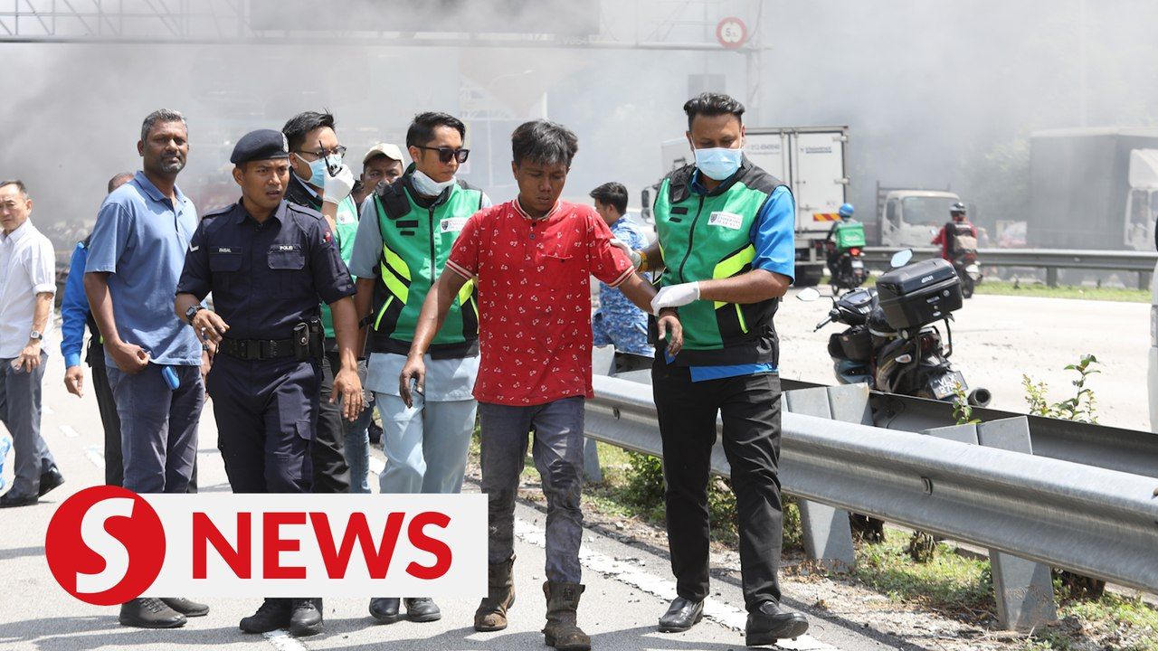 Nine foreign workers rescued from burning billboard along Federal ...