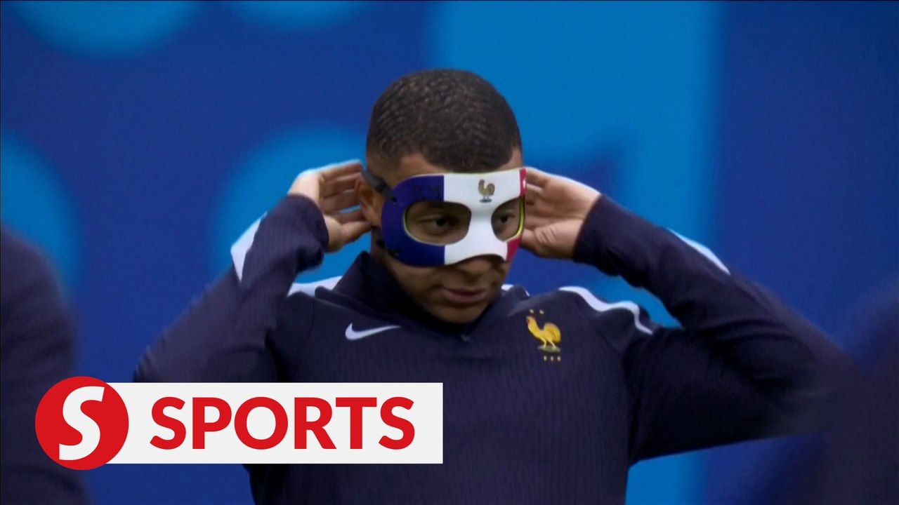 Mbappe fit to face Netherlands - wearing a mask | TheStarTV.com