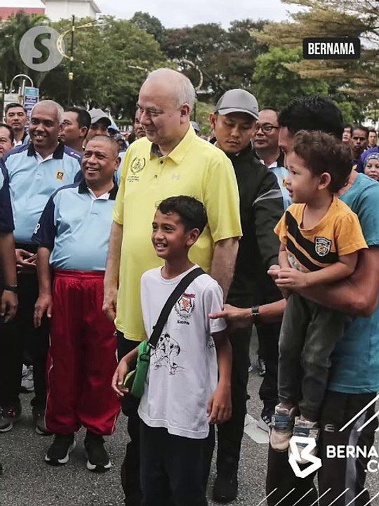 Sultan Nazrin joins Perak Sultan's Birthday Run | TheStarTV.com