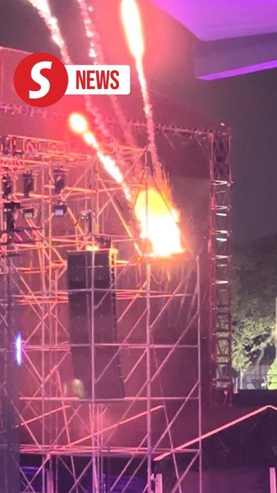 Fire breaks out at Siti Nurhaliza & Judika's concert at Merdeka Stadium ...