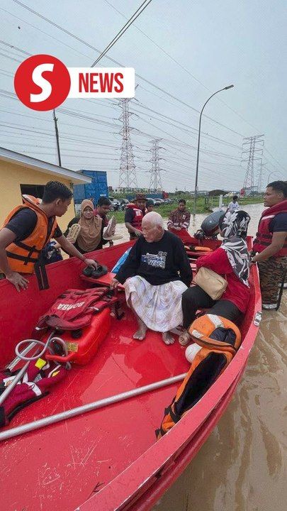 Johor floods force more evacuations, five rivers exceed danger levels ...