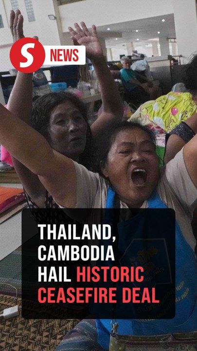 Symbolic handshake ends Thailand-Cambodia fighting | TheStarTV.com