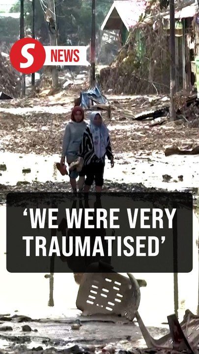 Deadly Sumatra flooding triggers memories of Indian Ocean tsunami ...