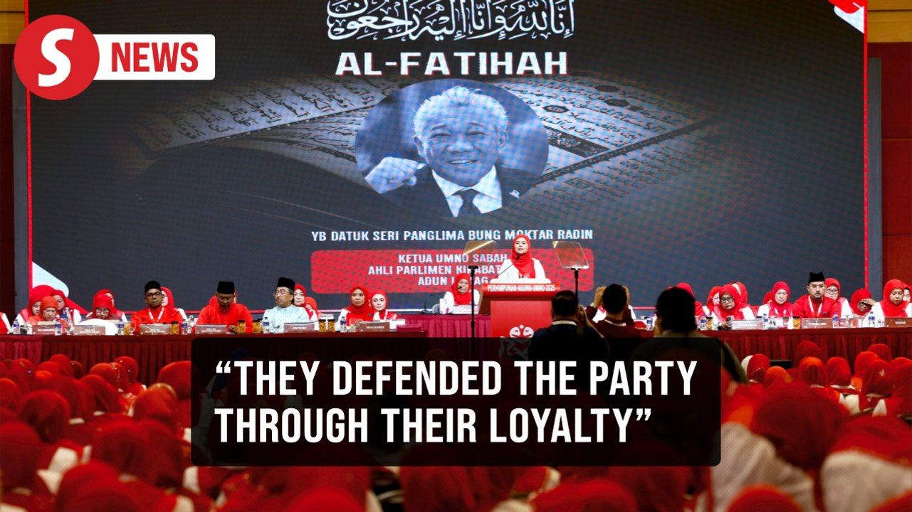 Umno pays tribute to Pak Lah and Bung at general assembly | TheStarTV.com